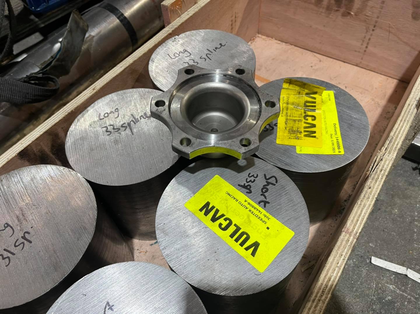 Nissan R200 Differential GT-R 6 Bolt 4340 Chromoly Billet Half Shafts ...