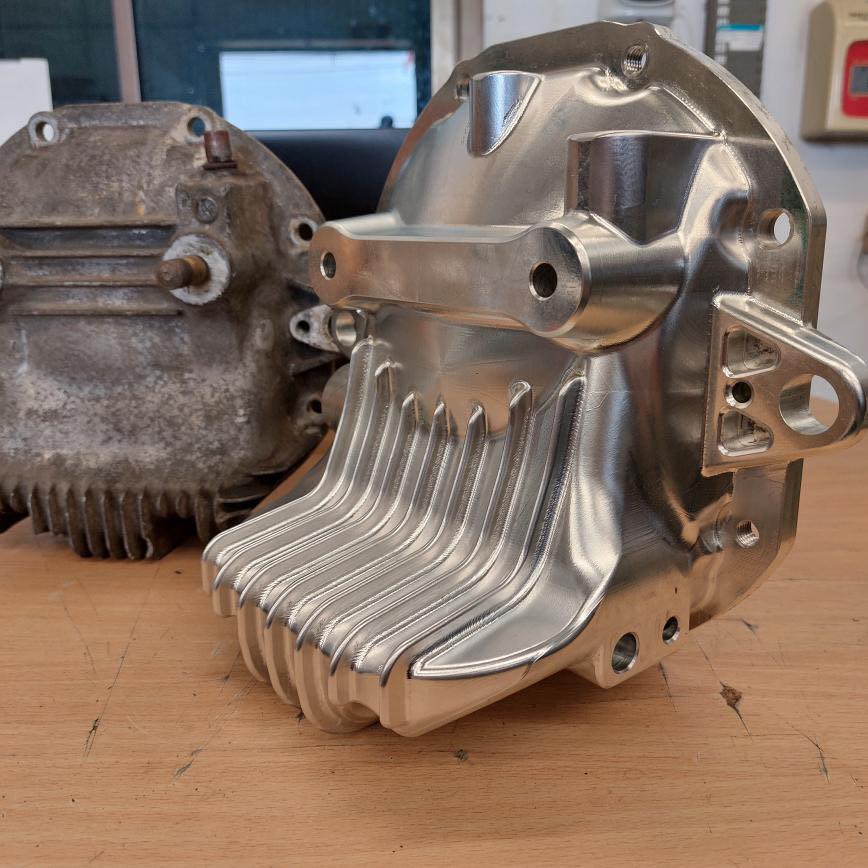 Nissan R200 Large Capacity Billet 6061 Aluminium Differential Cover ...